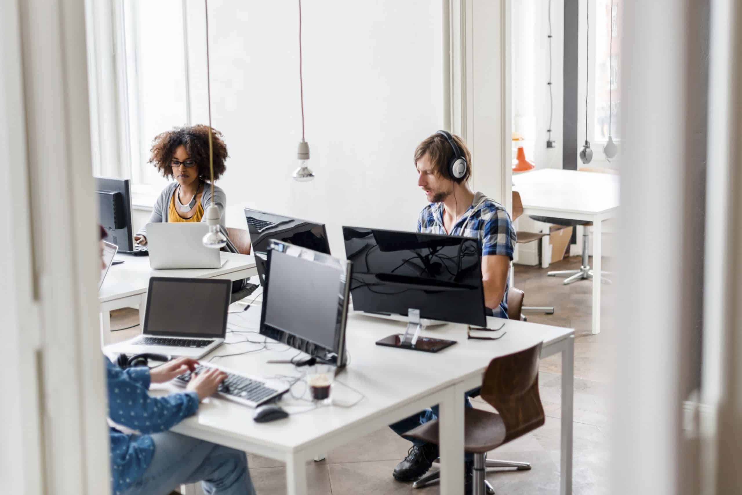 5 Tips for Working in an Open Workspace